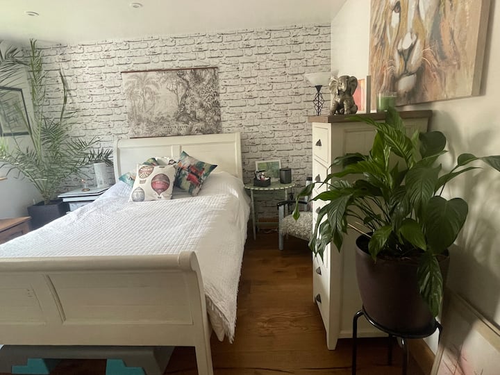 2 Bedroomed Cosy Home In Chichester - 奇切斯特