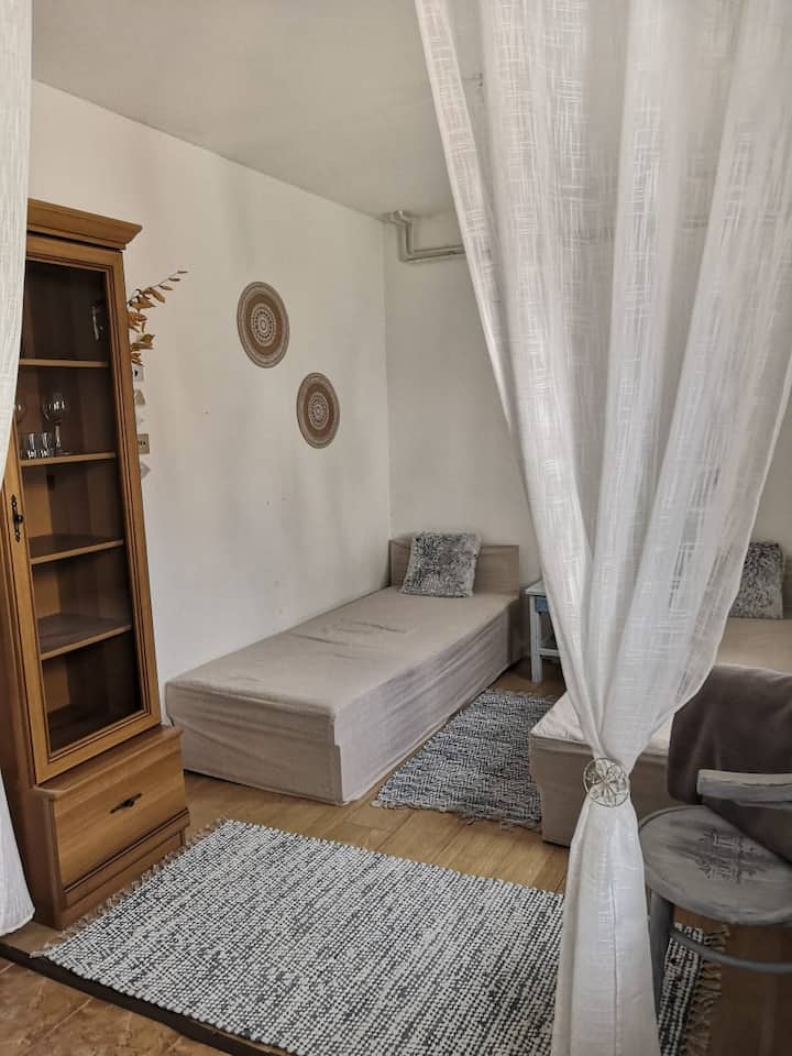 Mánfagyöngy Guesthouse, Apartment 2 - 페치