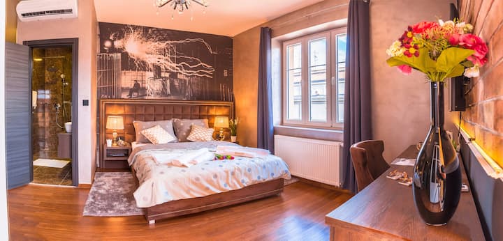 Seven Stories 7/7, Deluxe Room With Balcony - Zagreb