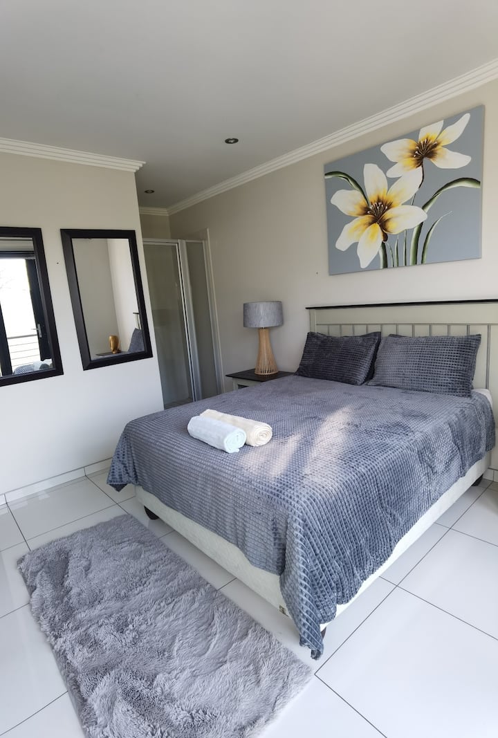 Morningside Vacation Rentals & Homes - Morningside, Sandton, South ...