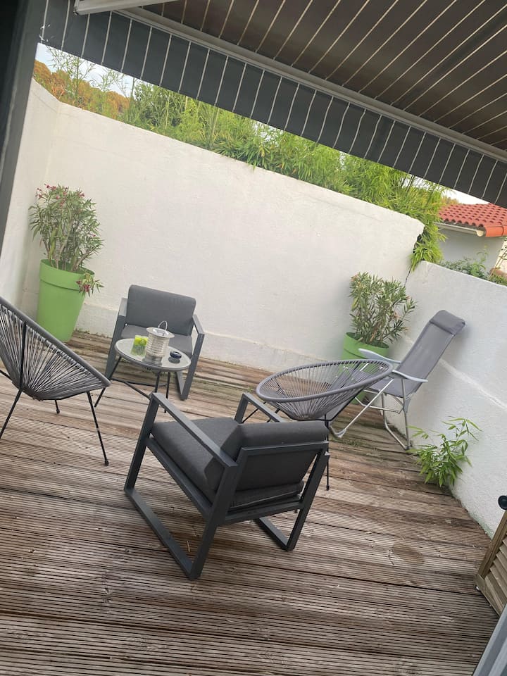 Appartement 2 Pièces Avec Patio - Marseille