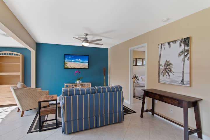 Relaxing Vacation House 5 Min From The Beach!!! - Vero Beach, FL