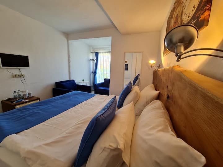 Dört Kişilik Oda | Rebetiko Otel | Havuzlu - Alaçatı