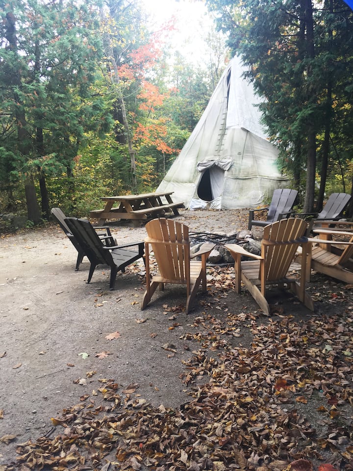 Tipis For Group Of 12 - Durham