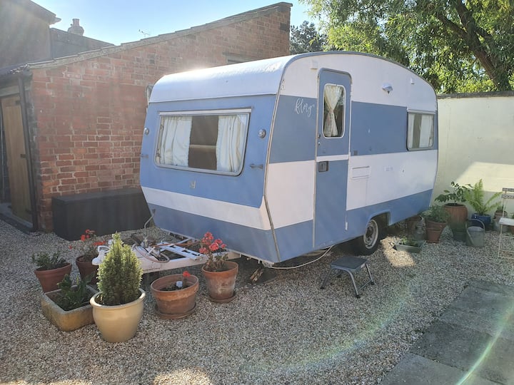 Vintage Caravan Based In The Cotswolds. - 斯特勞德