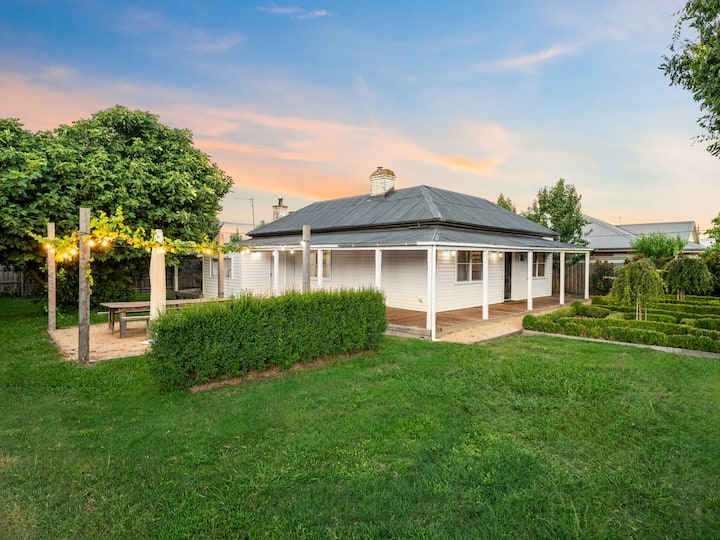 High Country House Mansfield - Pet Friendly - Mansfield