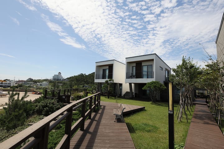 [Pohang Thecape Haean Suite]ocean View Barbecue70㎡ - South Korea