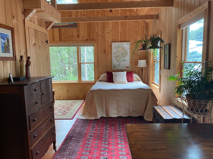 Lakeside Sanctuary - Maine