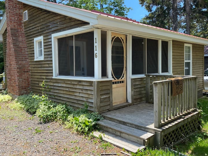 Belliveau Beach Corner Cottage - Shédiac