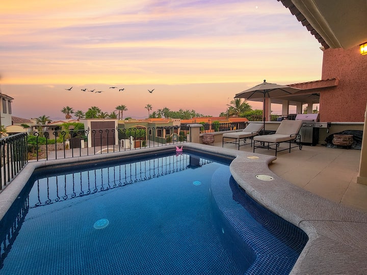 Gorgeous Large Home Close To Water & Private Pool - Loreto