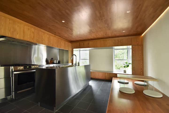 Fully Renovated In 2021/ Ideal For Wfh/ Laundry - Brooklyn, NY