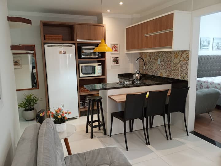 Apto 1 Quarto á 30 Metros Do Mar. - Florianópolis