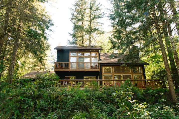 River's Edge Retreat: Hot Tub, River, Game Room - Oregón