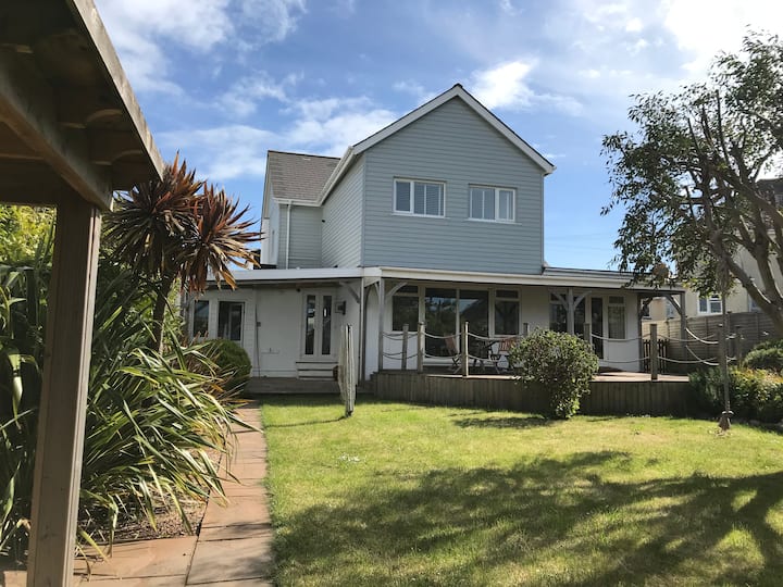 Spacious Brixham House Near Harbour Beaches, Swcp! - Brixham