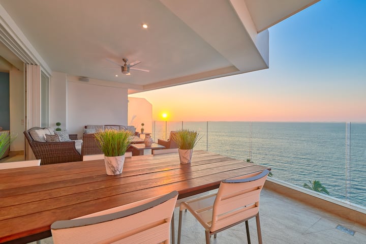 Oceanfront 3br Condo - Maxwell Residences - Puerto Vallarta