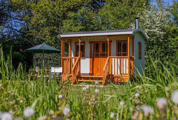 Shepherds Hut - Adults Only - Wroxham