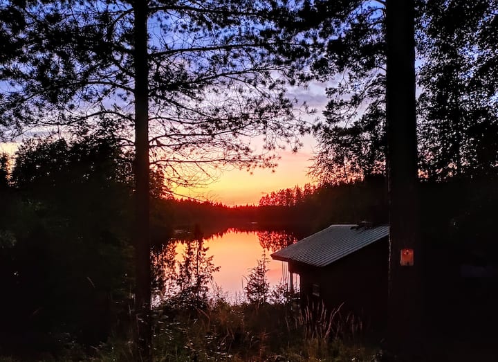 A Cottage On The Shore Of A Clean Lake - Hämeenlinna