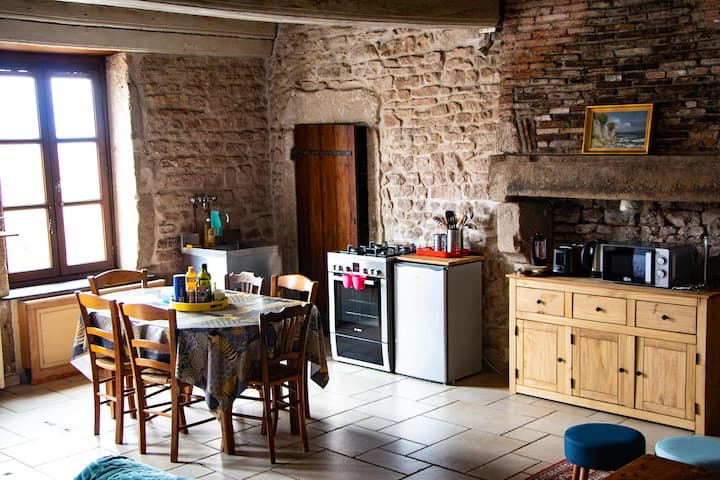 Grand Logement (+ Jardin Surélevé) - Le Creusot