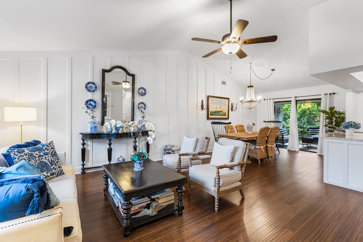 Marco Island 2 Bedrooms Charming Townhome - Marco Island, FL