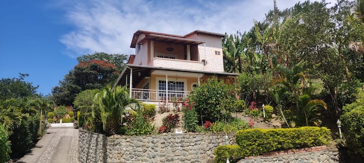 Casa De Campo  Confortable - Vilcabamba