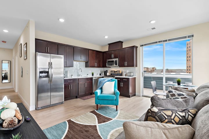 Amazing View| 2bd|1ba Rooftop| Parking - Newark, NJ