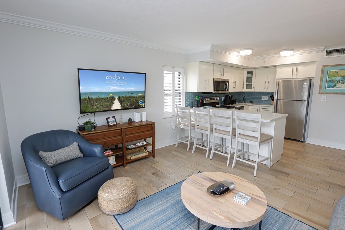 Cape Coral Waterfront Vacation Rentals - Florida, United States | Airbnb