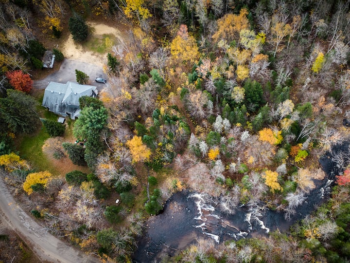 Le Grand Mésange - 8-28 Personnes - Quebec