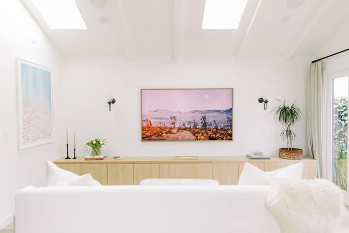 Venice Guest House - Culver City, CA