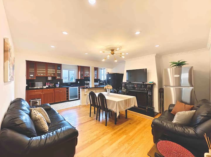 3000-big 4b3b Ground Unit Near Hw1 Sfsu Stonestown - San Francisco, CA