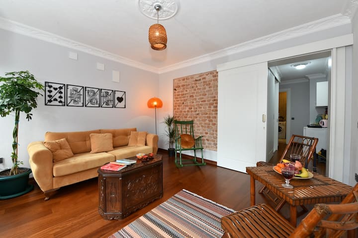 A Fairy Tale Against Galata & Tower View Flat - Karaköy