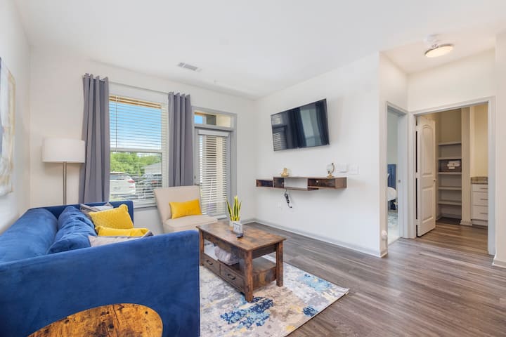 Luxe King & Queen Bed Near Clt | Pool | Patio. - レイク・ワイリー, SC