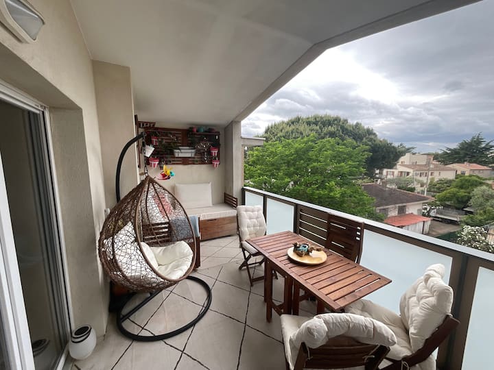 F2 Avec Terrasse, Proche Plage - Les Issambres