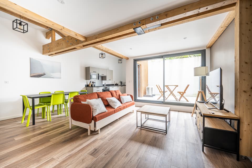 Pau Vacation Rentals & Homes - Nouvelle-Aquitaine, France | Airbnb