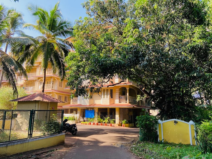 5 Br Villa Style- 3+2bhk-wifi-lounge+sundeck+pbkup - Goa