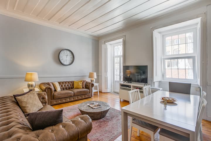 Nord Chiado@spacious Apartment Right In The Center - Lisbon
