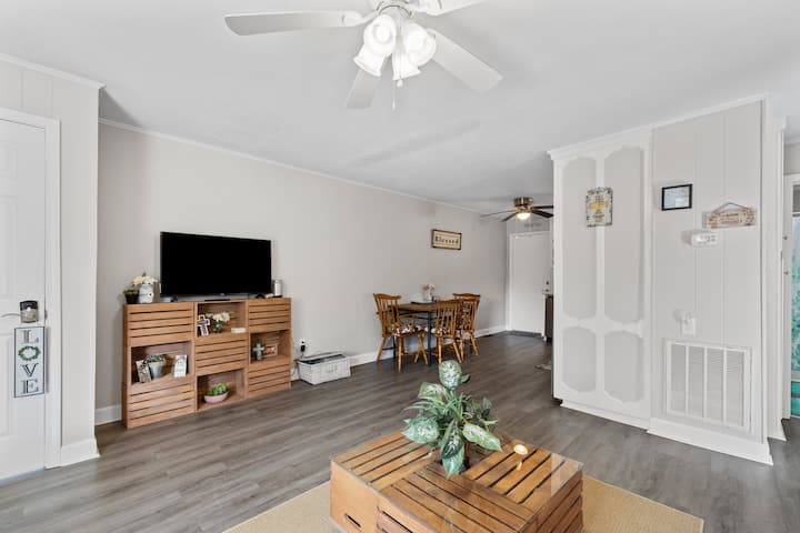 Peace Of The Beach Unit B King Size