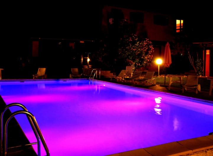 Villa Idro (Apartment B) — Pool — Lake Idro - Bondone