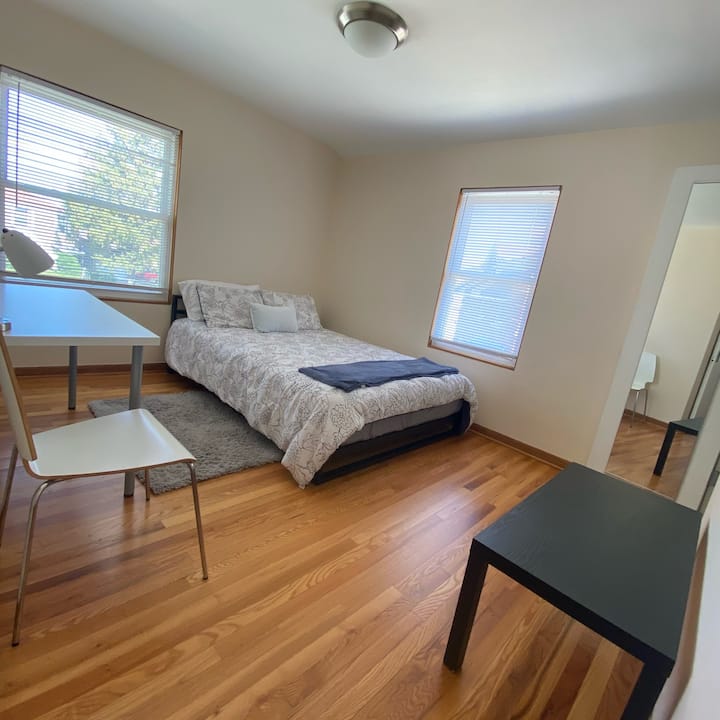 “Private Room For You-2” - Oak Park, IL