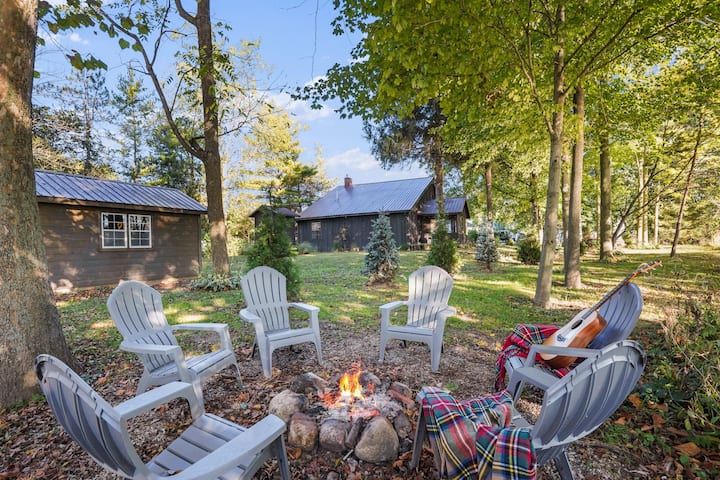Blackbird On The Mad River Cabin - Mad River Moutain, OH