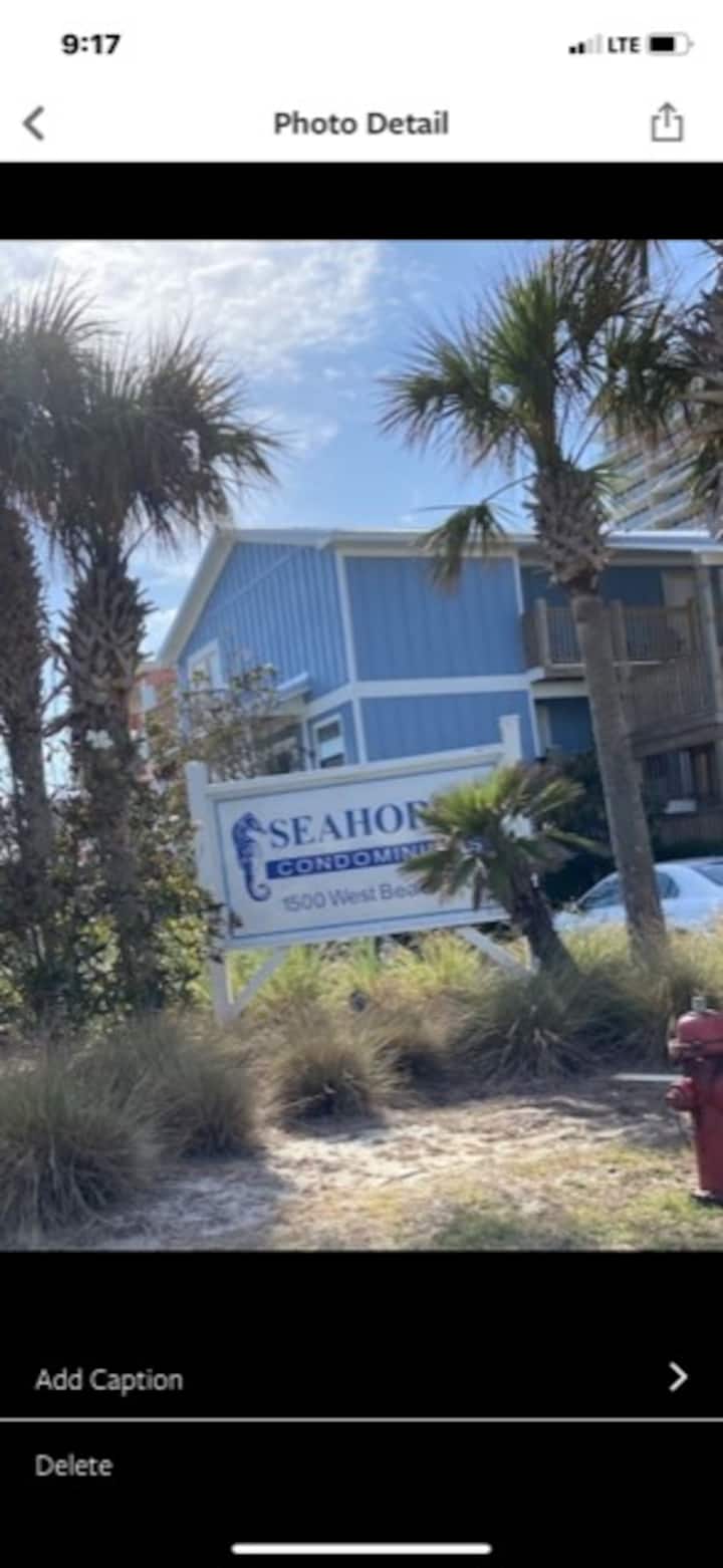 Seahorse Condo Gulf Shores 2 Min Walk To The Beach - Gulf Shores, AL