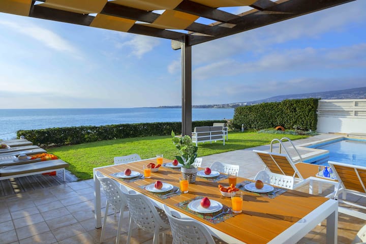 Poseidon Beach Villa 4bed With Pool, Amazing Views - Кисонерга