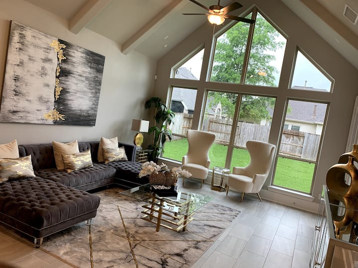 New Elegant Home Away From Home - Grand Texas, New Caney