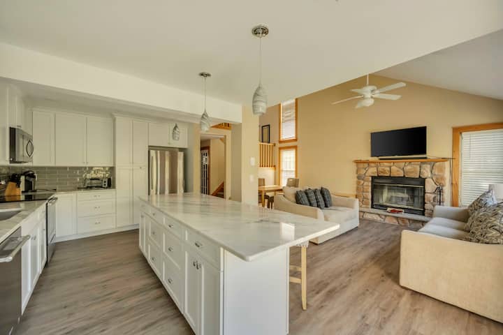 Pocono Luxury Escape - Tannersville, PA