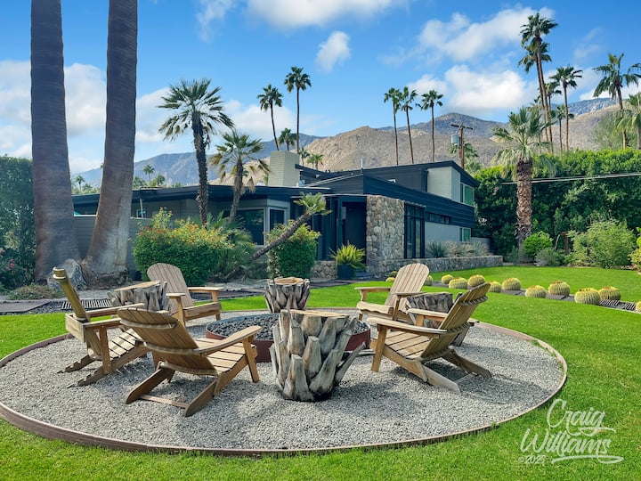 Luxury Palm Springs Oasis • Pool • Mtn Views - Palm Springs, CA