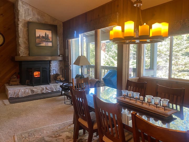 Family Friendly Condo In The Heart Of Mammoth - Mammoth Lakes, CA