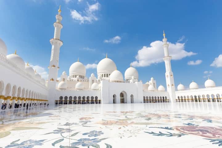 Luxurious Studio Near Grand Mosque, Abu Dhabi - Abu Dhabi