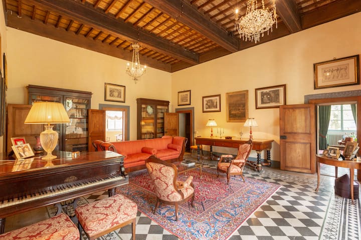 Puccini - Double Bedroom Inside Borgo Studiati - Lucques