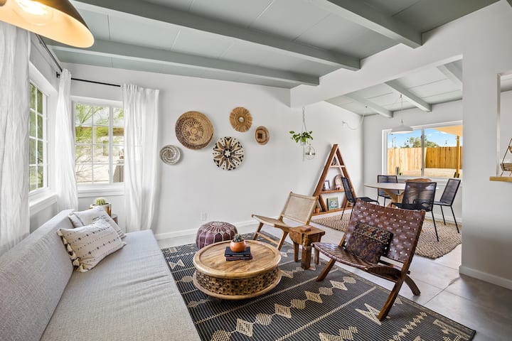 Desert Sage | Hot Tub | Plunge Pool | Fire Pit - Twentynine Palms, CA