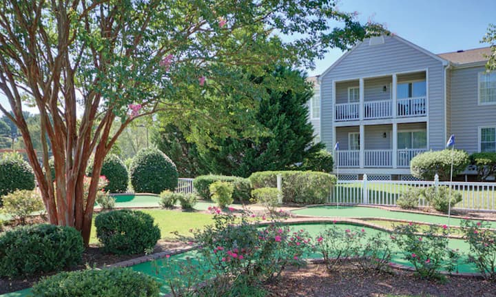 Colonial 3 Bedroom Kingsgate Resort - Williamsburg, VA