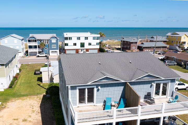 The Salty Pelican  - 5br-sleeps 14 - Ocean View! - Kure Beach, NC
